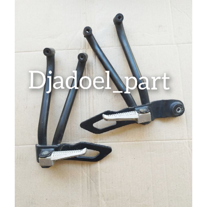 Jual Footstep Step Postep Belakang Yamaha R15 Original | Shopee Indonesia