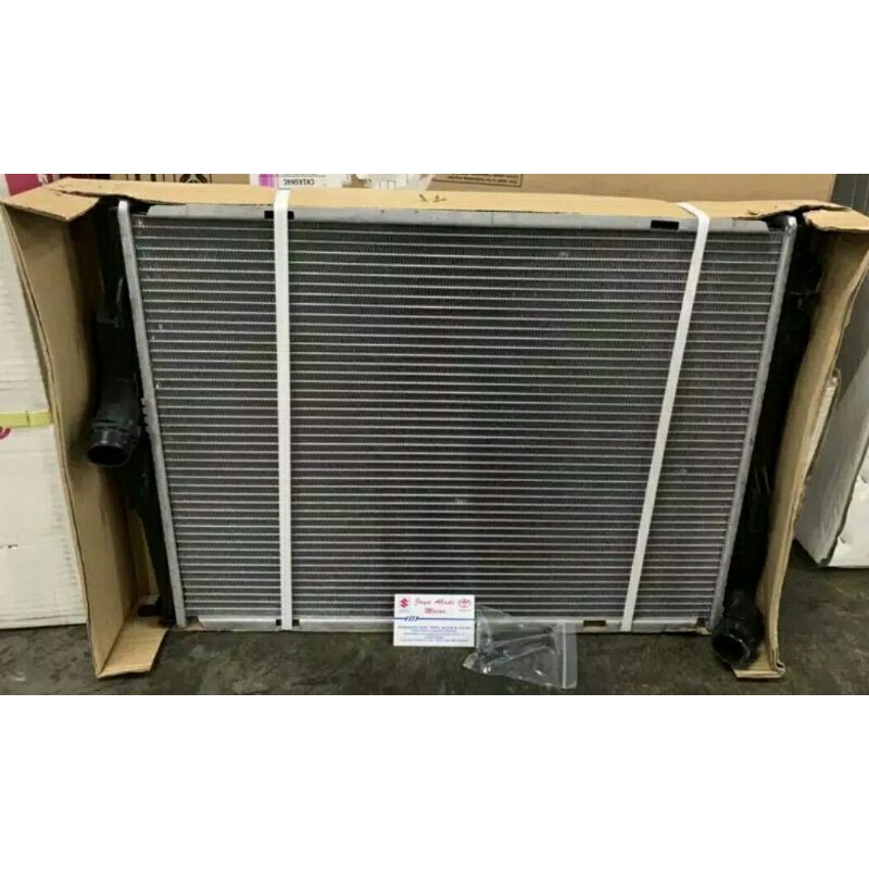 Jual Radiator BMW 320i E90 2005-2012 | Shopee Indonesia