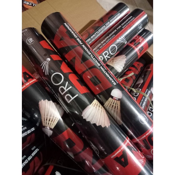 Jual shuttlecock Pro DNA hitan | Shopee Indonesia