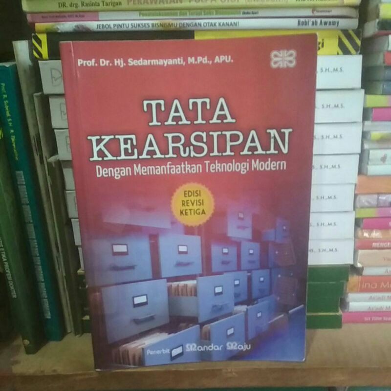 Jual buku tata kearsipan dengan memanfaatkan teknologi modern | Shopee ...