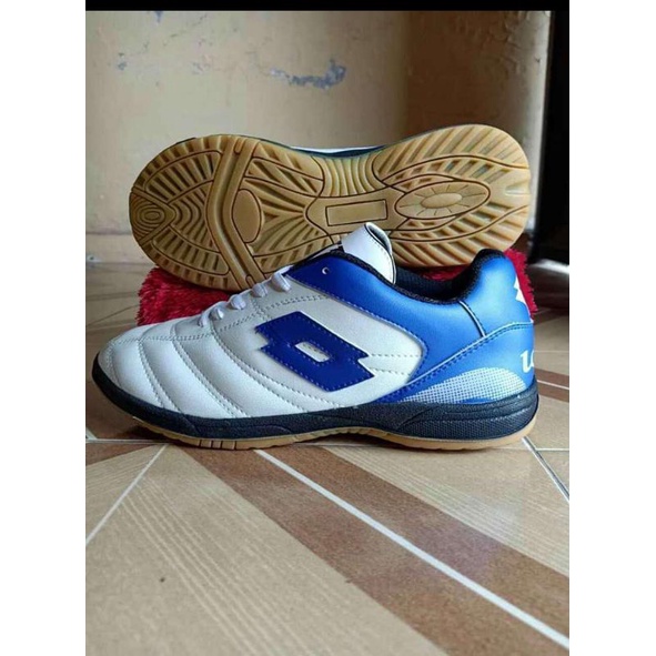 Jual SEPATU BADMINTON SUPER KUAT/JAHITAN SUPER RAPI( OUT SOL SUDAH DI ...