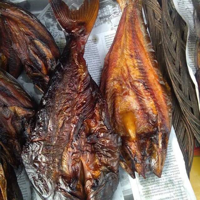 Jual Ikan Asap Sale Patin 1kg Oleh Oleh Cemilan Payakumbuh Padang Khas ...