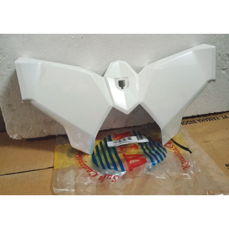Jual Cover Rack Laci Air kupu kupu Vario 150/ 125 Led old PUTIH ...