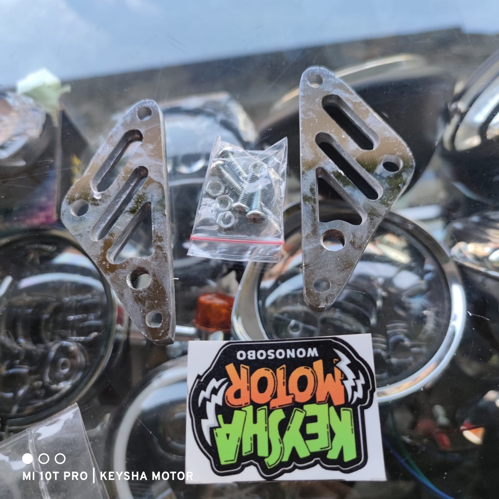 Jual SEGITIGA KUPINGAN TRALIS MODEL CNC | Shopee Indonesia