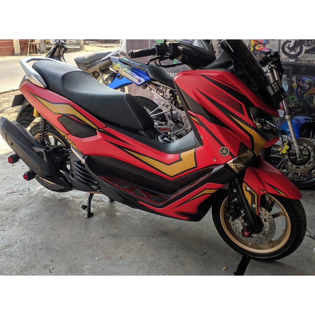 Jual Stiker Nmax Decal Full Body Premium Red Simple Stripe Doff DNKZ ...