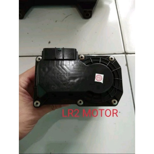 Jual THROTTLE BODY ATAU TROTOL TROTOR THROTLE BODY INNOVA BENSIN OC010 ...