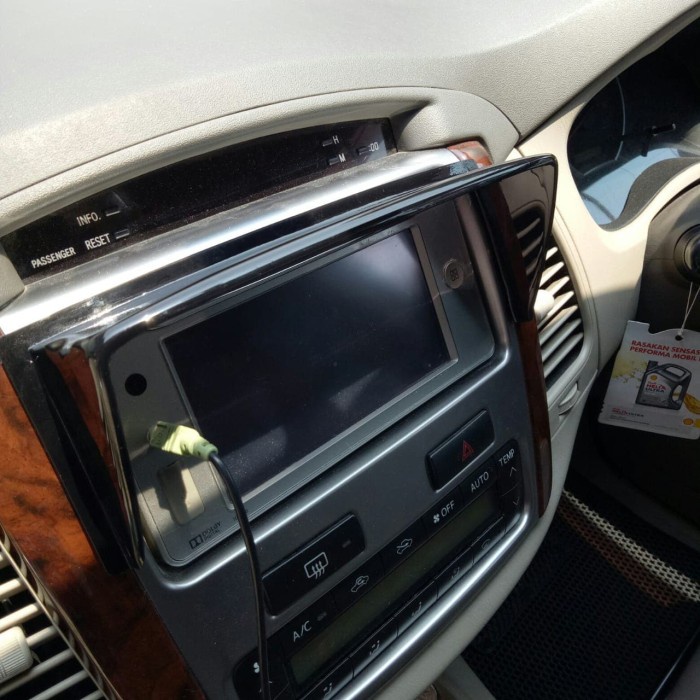 Jual Canopy Anti Silau Head Unit Grand Innova | Shopee Indonesia