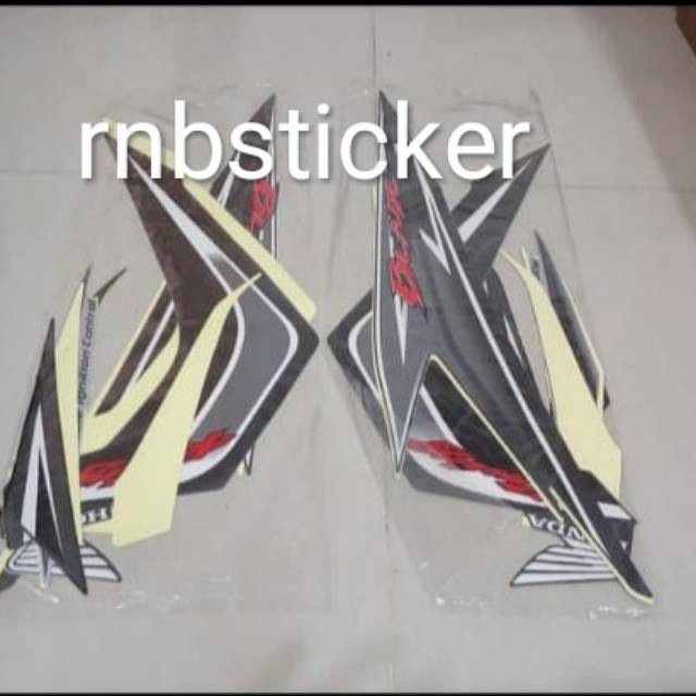 Jual Stiker striping stripping motor honda blade 2012 warna hitam full ...