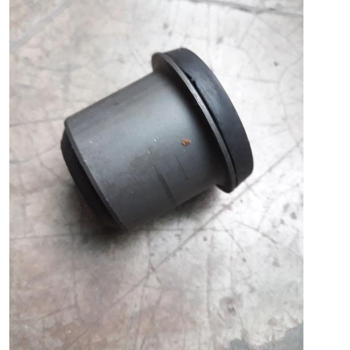 Jual Karet Bushing Lower Arm/ Bos AS Sentrik Sayap Bawah Colt T120 merk ...