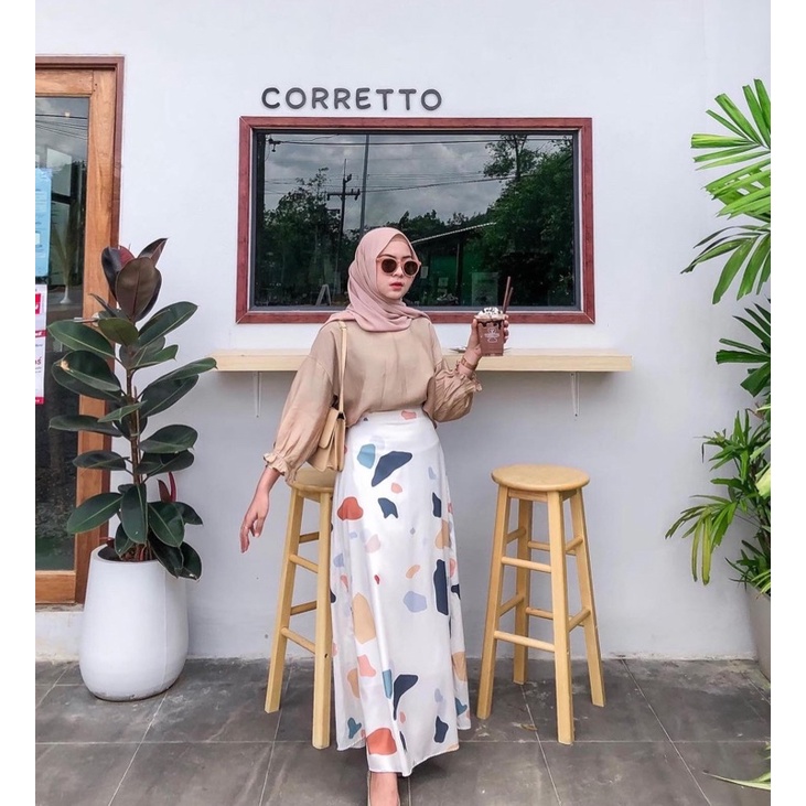 Jual milky skirt •rok korea• (rok motif sapi pastel) | Shopee Indonesia