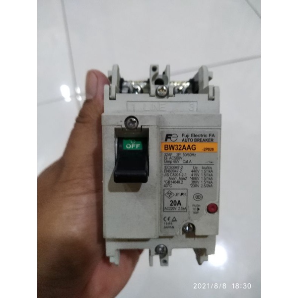 Jual Fuji Electric Auto Breaker 20A BW32AAG 2 Phase | Shopee Indonesia