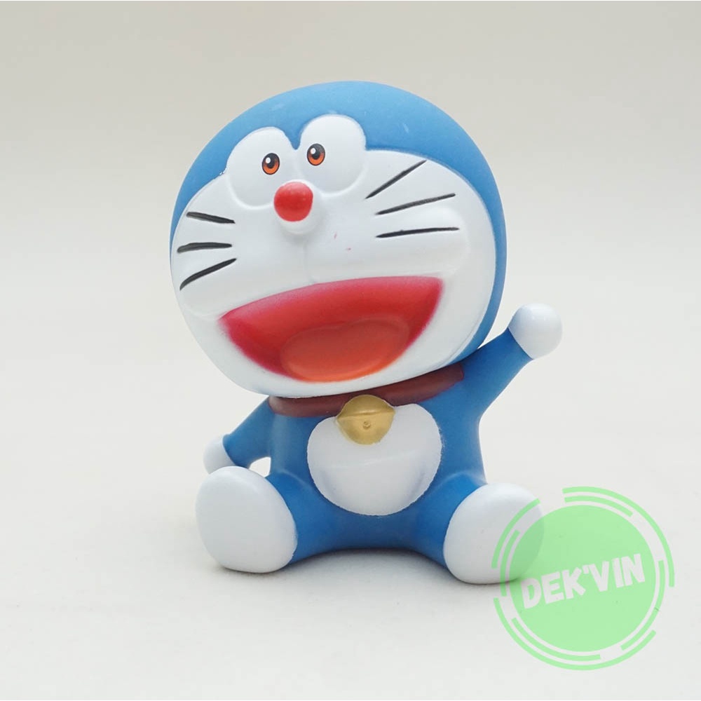 Jual Figure Doraemon - Pajangan Doraemon Duduk 9 cm - Topper Kue ...