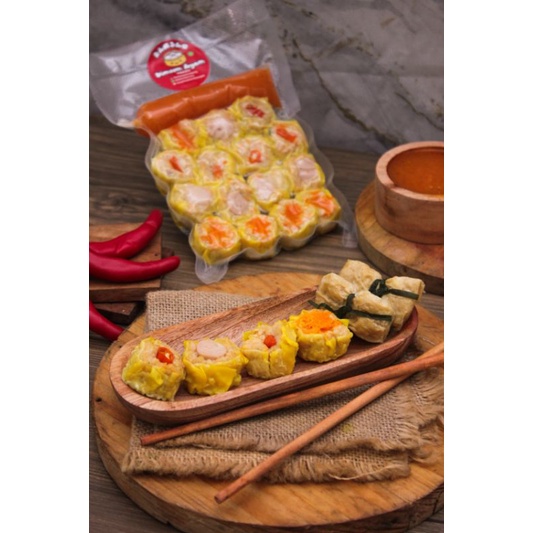 Jual DIMSUM AYAM FROZEN toping mix (cabe, wortel,sosis) | Shopee Indonesia
