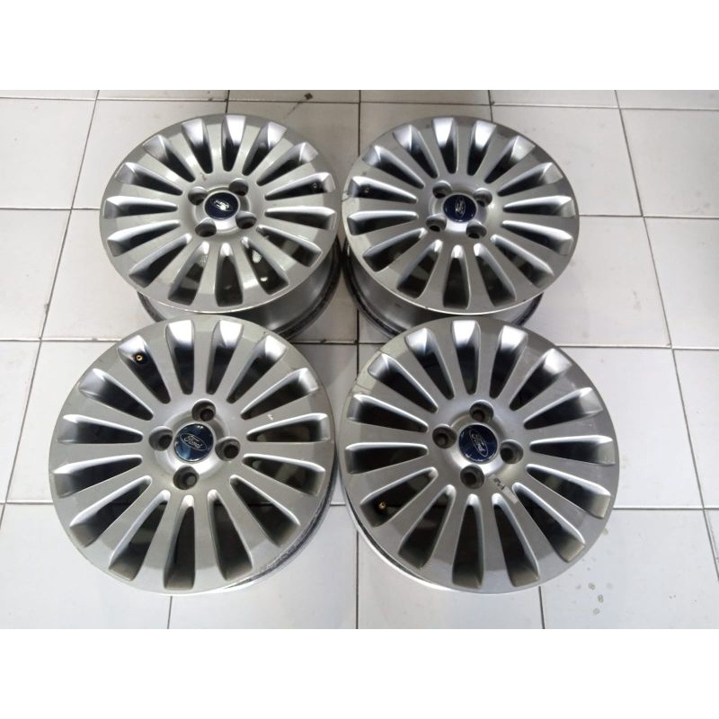 Jual velg Mobil Ford fiesta Ring 15 pcd 4x100 lebar 6 ET 45 Calya sigra ...