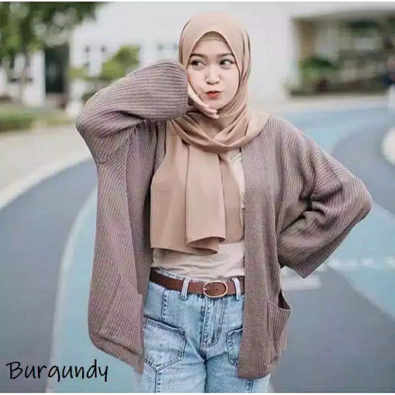 Jual Cardigan Oversize | Lavella Cardy | Kardigan Rajut tebal | Shopee Indonesia