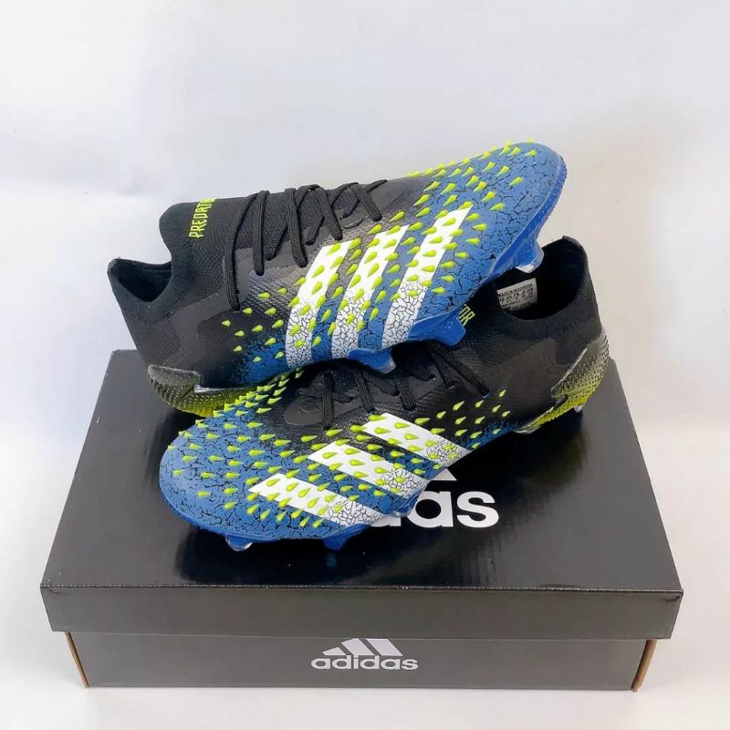 Jual Sepatu Bola Adidas Predator Freak 1 Superlative Pack FG black blue ...
