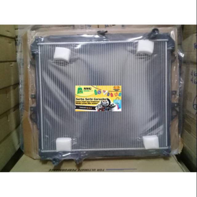 Jual Radiator Fortuner Vrz Innova Reborn Hilux Revo Bensin matic ...