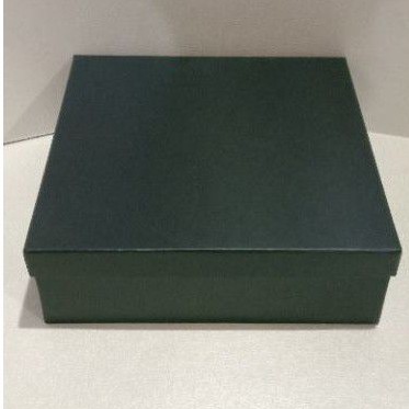 Jual Gift Box Kotak Kado 22x22T10, 25x25T10, 25x20T5, 27x16,5T10 full ...