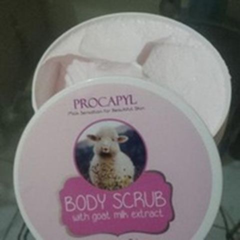 Jual Procapyl lulur body scrub /procapyl lulur susu domba | Shopee ...