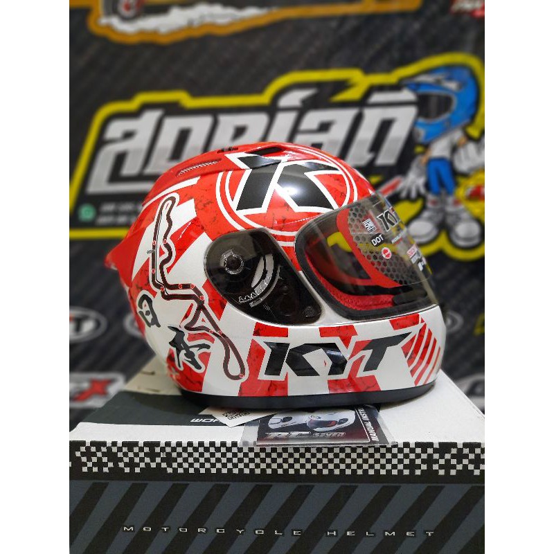 Jual HELM KYT RC SEVEN MOTIF 17 WHITE RED HELM TOURING KYT RCSEVEN ...