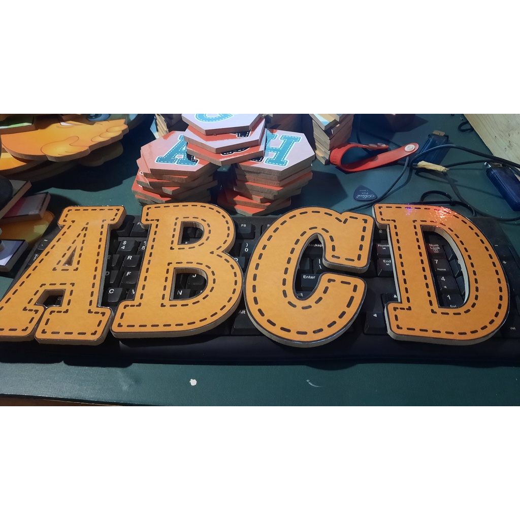 Jual Dekorasi Hiasan Dinding huruf satuan nama anak | Shopee Indonesia