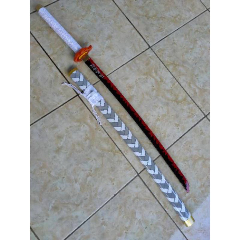 Jual Pedang kayu rengoku cosplay kimetsu no yaiba | Shopee Indonesia