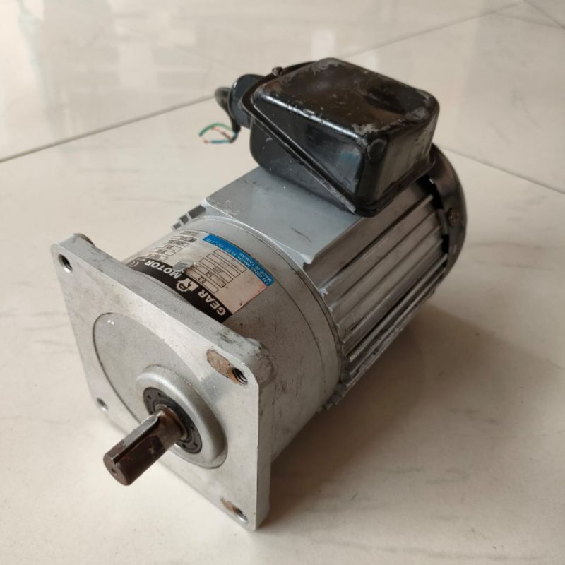 Jual induction motor gearbox 1 phase 110V AC 1/4hp Ratio 1:18 Gear ...