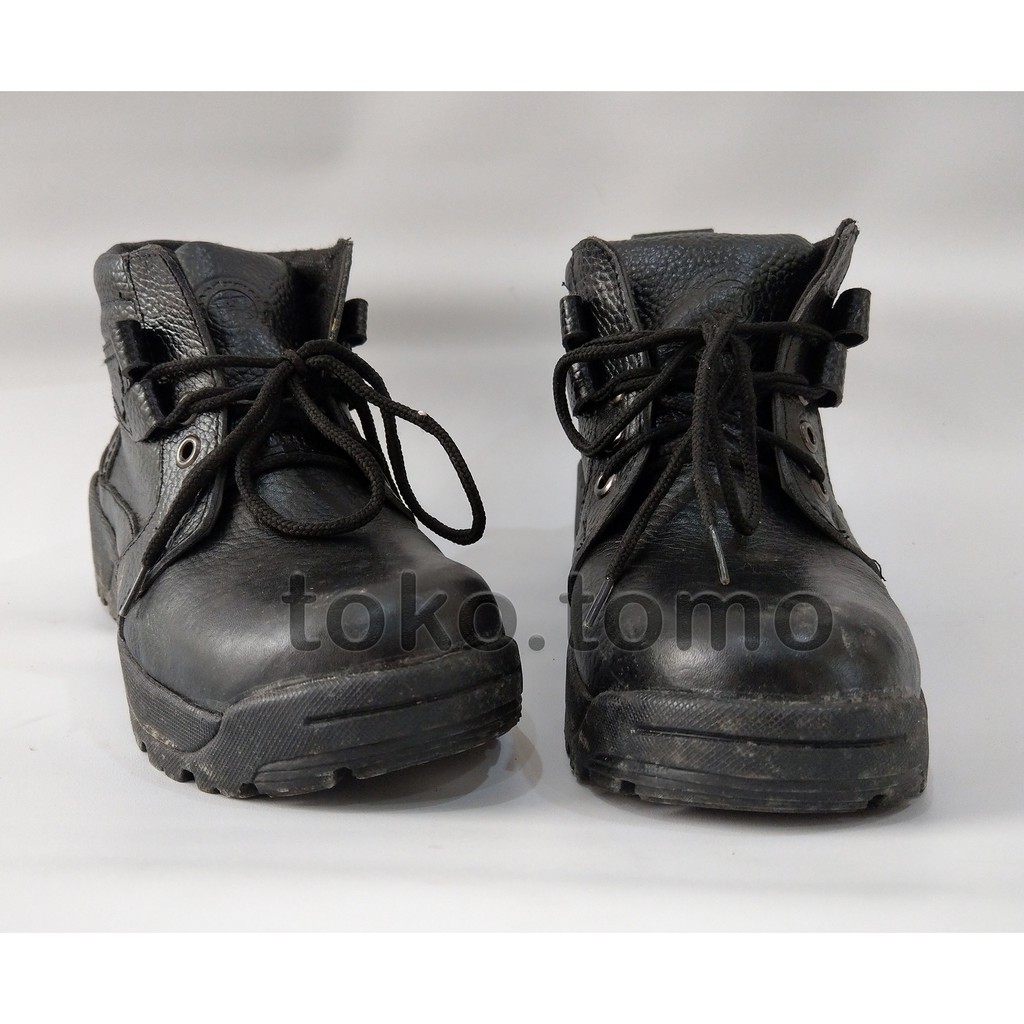 Jual Tomo | Safety Shoes / Sepatu Proyek Handymen - sedang tali hitam ...