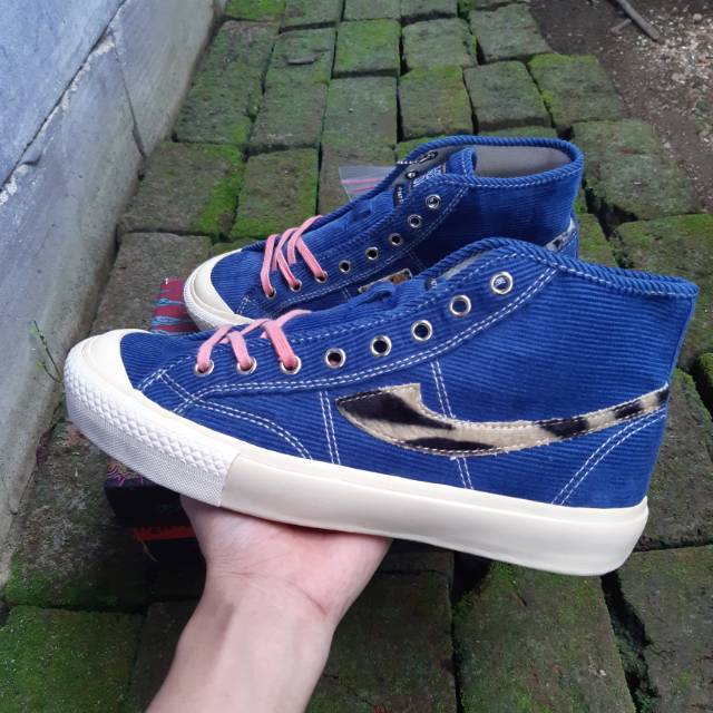 Jual Compass x KPR (JP Patton) | Shopee Indonesia