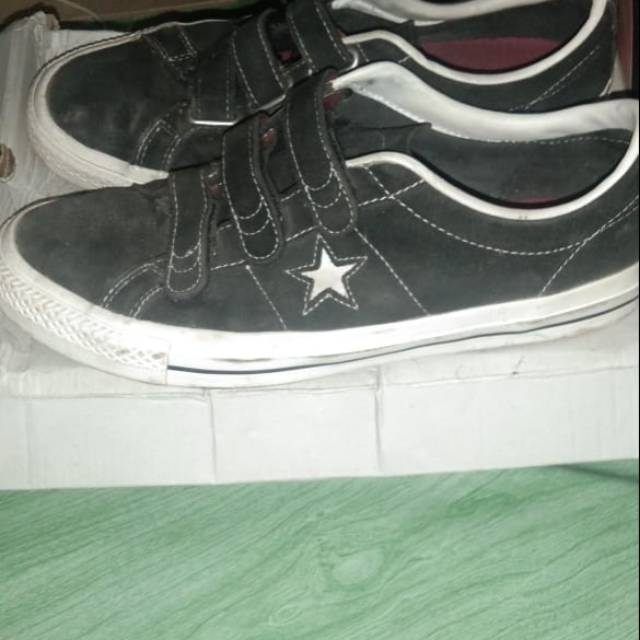 Jual Converse onestar velcro | Shopee Indonesia
