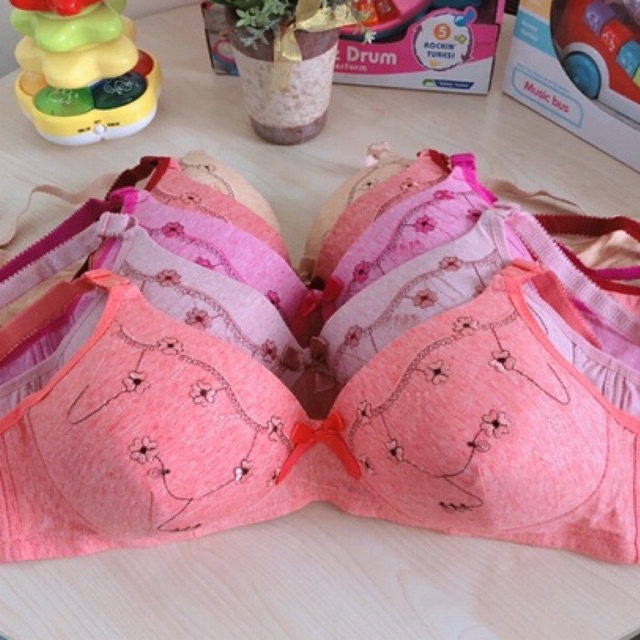 Jual BRA BIG SIZE 42-48 Pakaian dalam wanita tanpa kawat | Shopee Indonesia