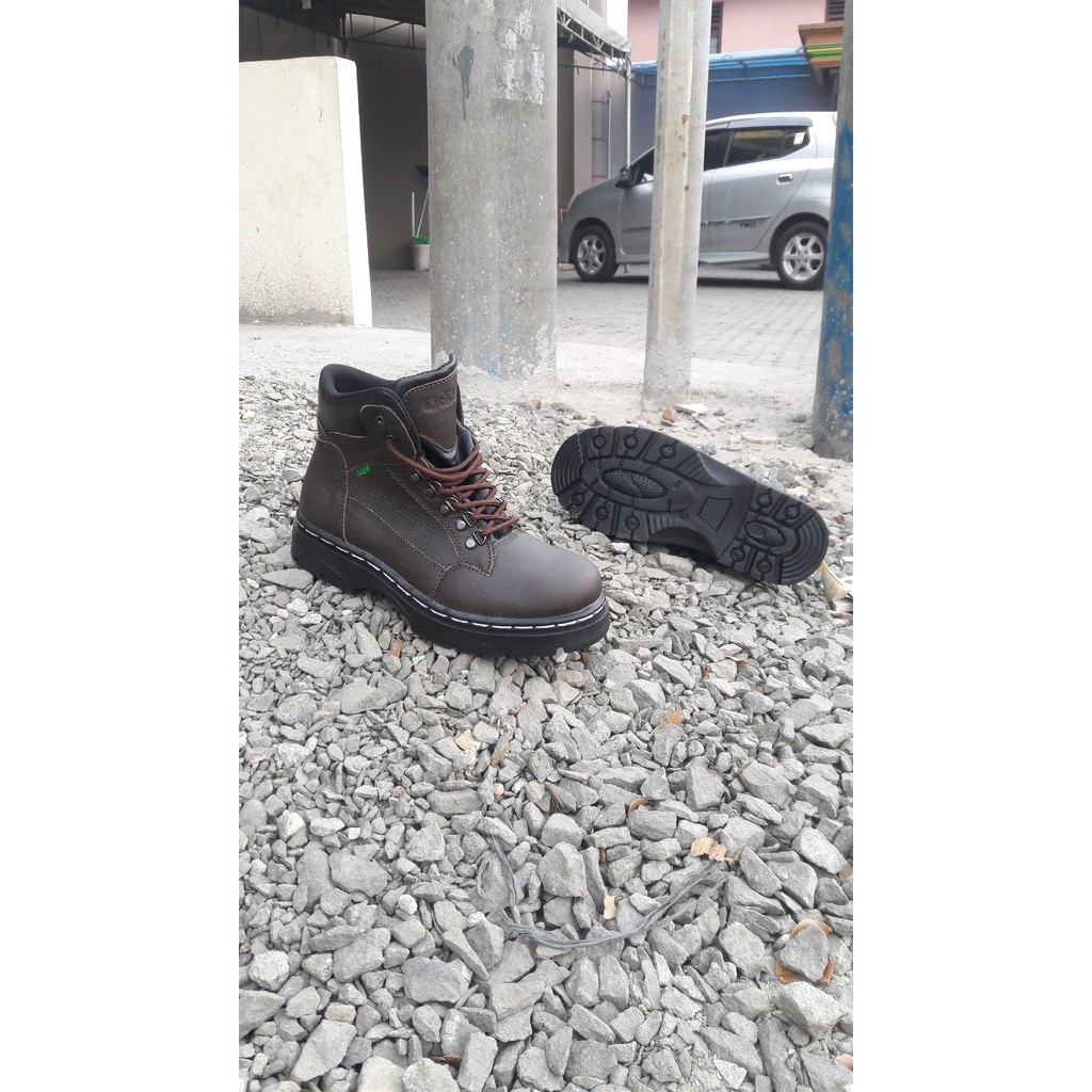 Jual sepatu safety kicker.sepatu kerja uk 39-43 | Shopee Indonesia