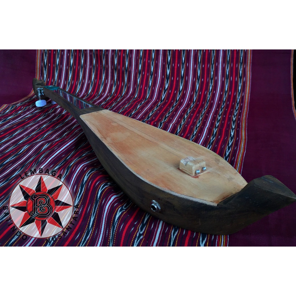 Jual Hasapi (Kecapi Batak Toba) Jior/Juar Khusus | Antik dan Klasik ...