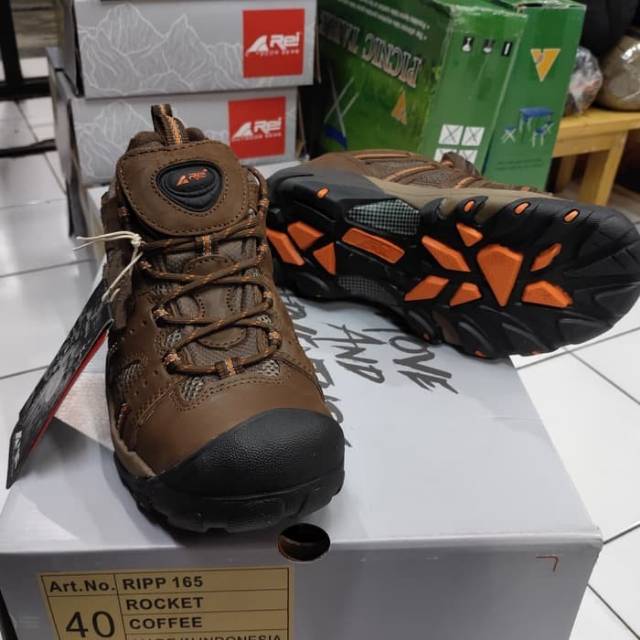 Jual Sepatu Gunung Rei Rocket Sepatu Hiking Waterproof Original ...