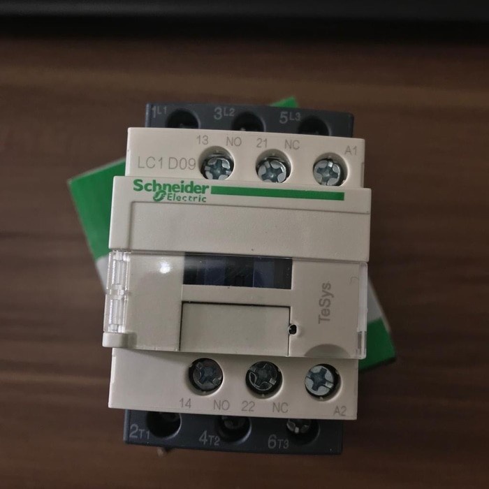 Jual Contactor Schneider Lc1D09 M7 / Kontaktor Schneider Lc1D09M7 | Shopee Indonesia