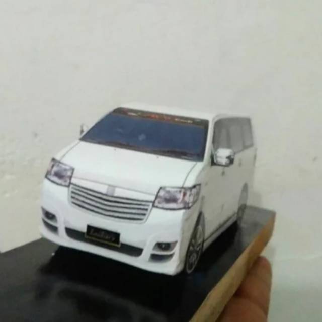 Jual Papercraft miniatur APV luxury putih | Shopee Indonesia