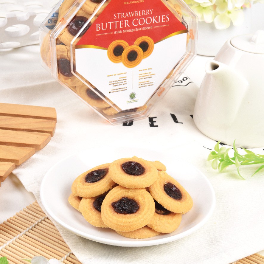 Jual Strawberry Butter Cookies Toples Segi 8 | Shopee Indonesia