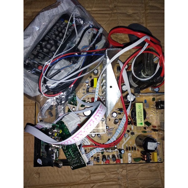 Jual MESIN TV T2 DIGITAL 21 INC SLIM DIGITAL T2 WCOM | Shopee Indonesia