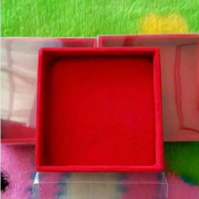 Jual BOX PERHIASAN MERAH (8cm X 8cm) | Shopee Indonesia