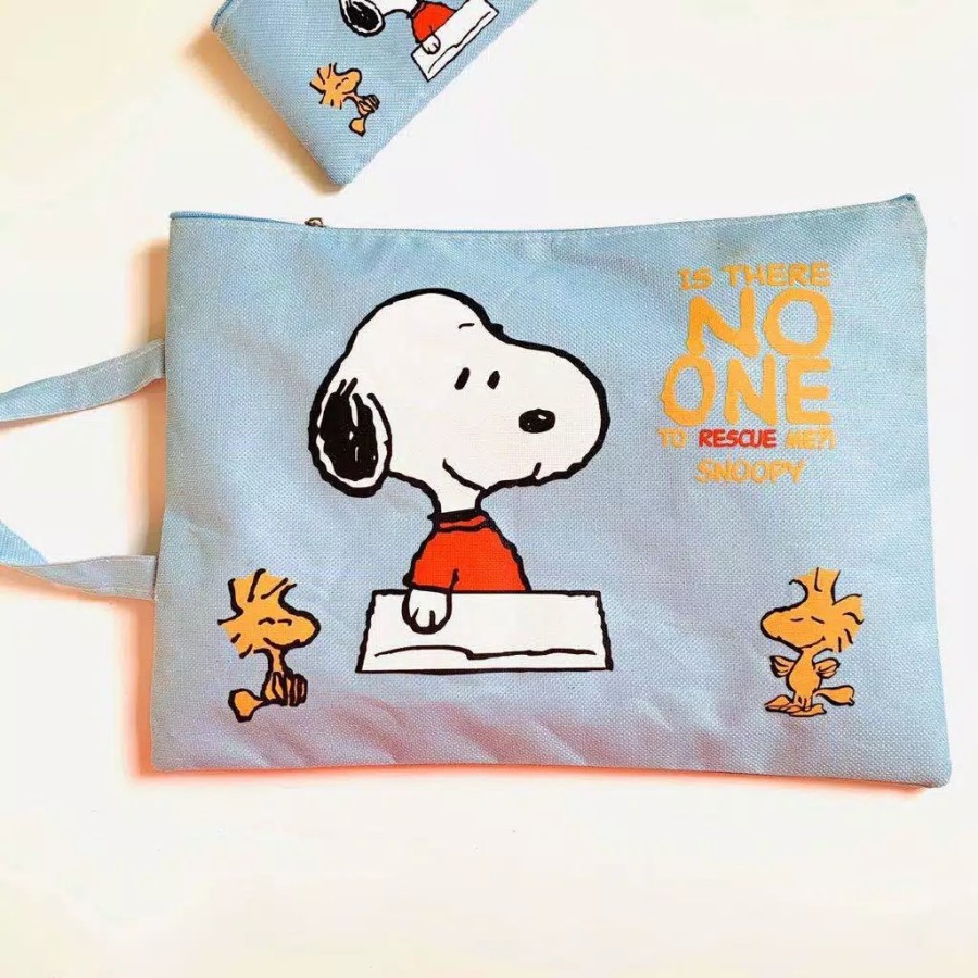Jual Dompet / Tas Dokumen ukuran A4 Snoopy | Shopee Indonesia