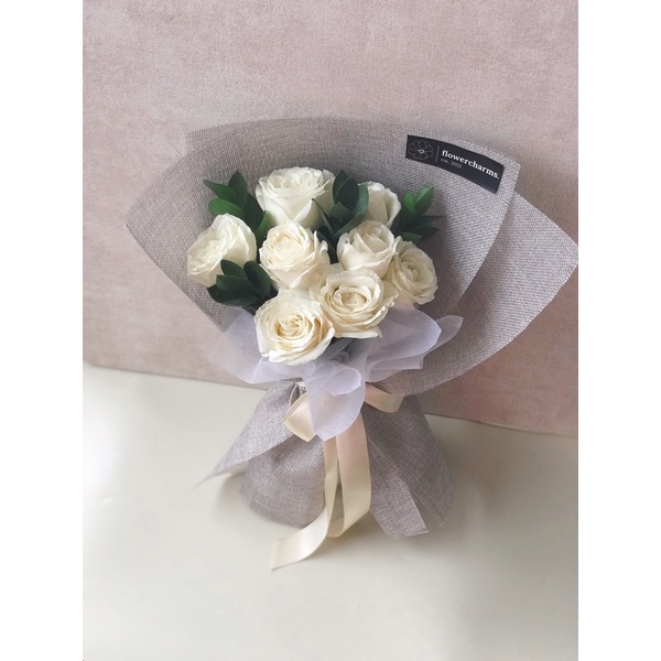 Jual ROSE 8 STEM BOUQUET | Buket Mawar Fresh | BUNGA SEGAR BOUQUET ...