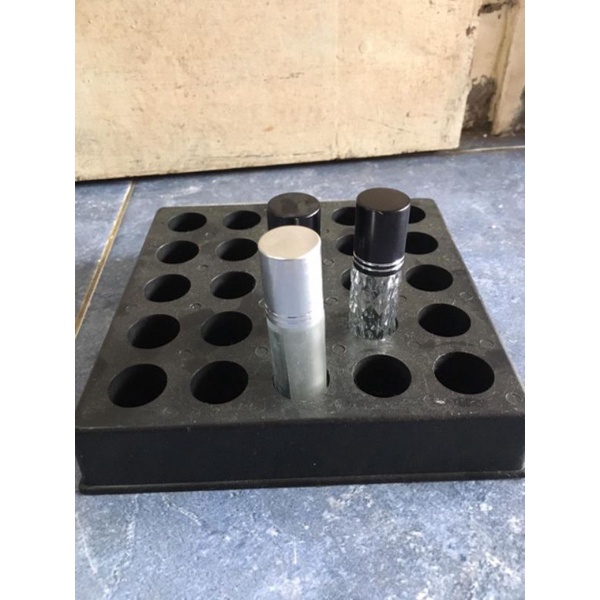 Jual Rak Botol Parfum 8ML Roll On isi 25 Lubang Display Parfum Tester ...