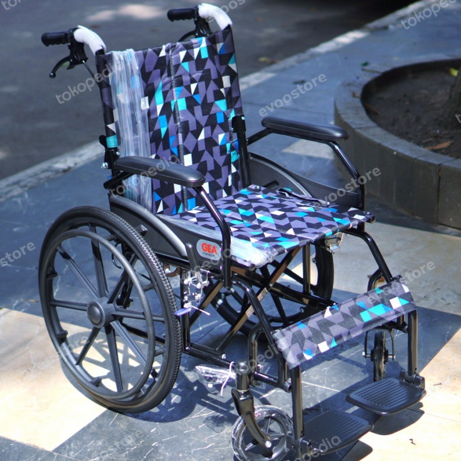 Jual Kursi Roda GEA / ONEHEALTH FS 863 M Blacksteel Wheelchair / Kursi ...