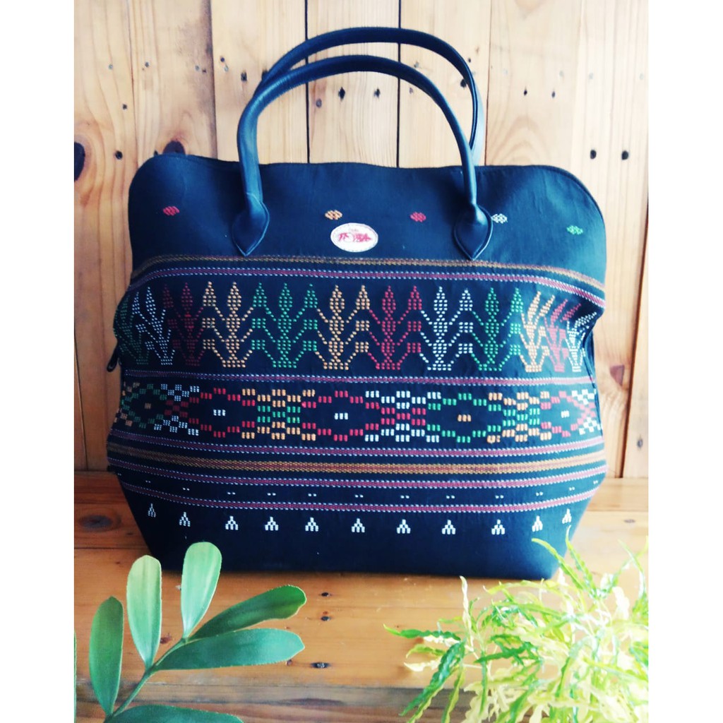 Jual tas travel etnik ulos sadum sedang | Shopee Indonesia
