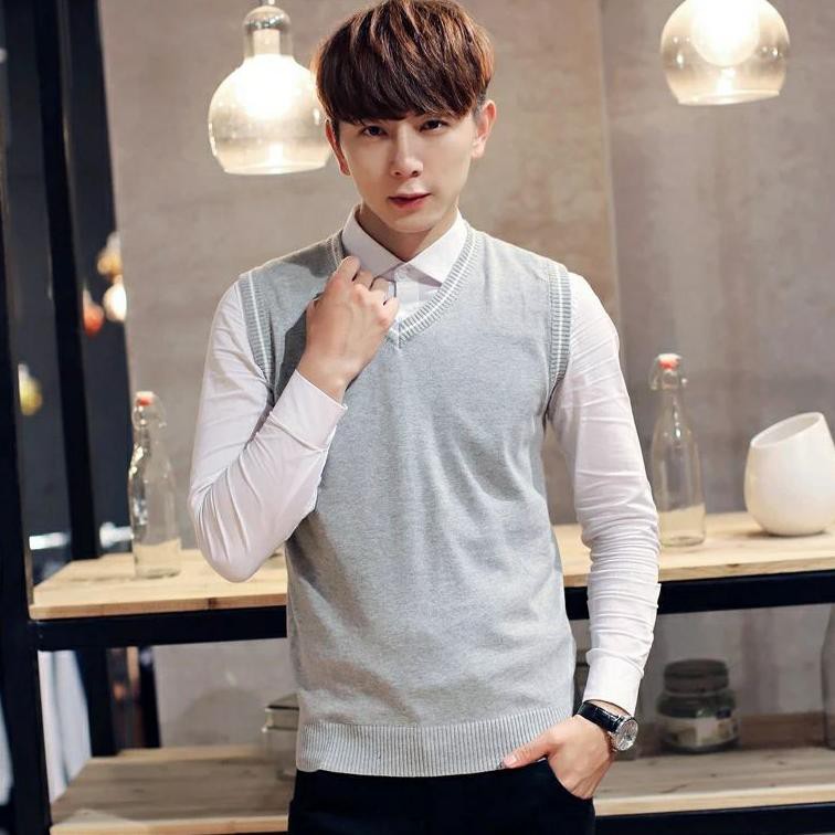 Jual Dijual.. Rompi Pria Rajut Knit Vest Vneck Variasi List Nathan ...