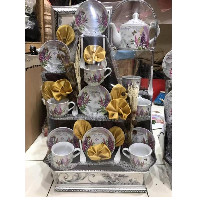 Jual Tea set + box kayu /Parcel Pecah Belah Mewah - Parcel Piring Set ...