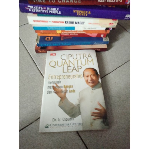 Jual buku original - Ciputra quantum Leap oleh Dr Ir ciputra | Shopee ...