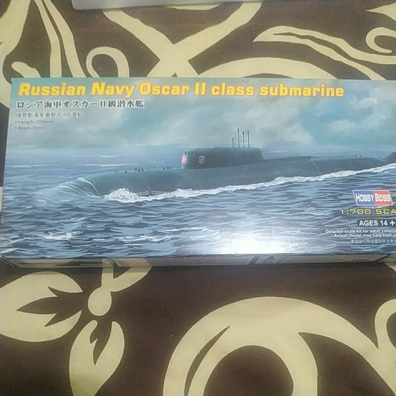 Jual russian navy oscar II class submarine 1/700 model kit hobby boss ...
