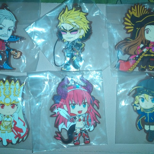 Jual Original Merch Strap Keychain FGO Elizabeth Bathory Brave Saber ...