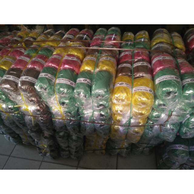 Jual Tali Rafia Kecil Warna Kombinasi @50 roll/ball (GRAB & GOSEND ...
